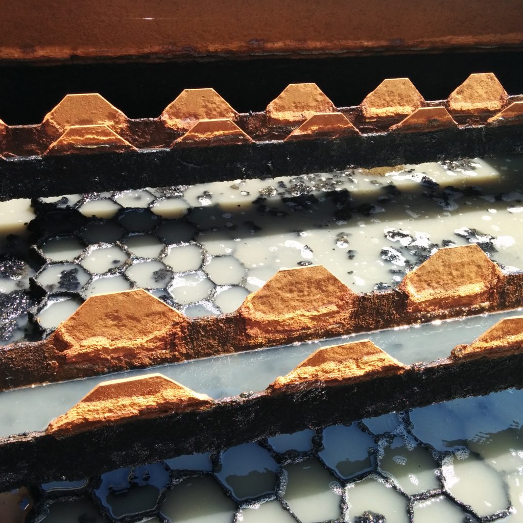 TecnoConverting replaces the lamellar modules on a WWTP of a ...